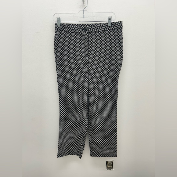 Max Studio | Pants & Jumpsuits | Max Studio Black And White Geometric ...